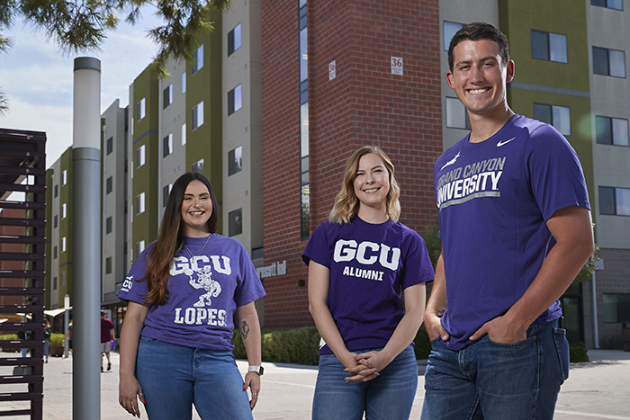Alumni team keeps recent grads connected to GCU - GCU News