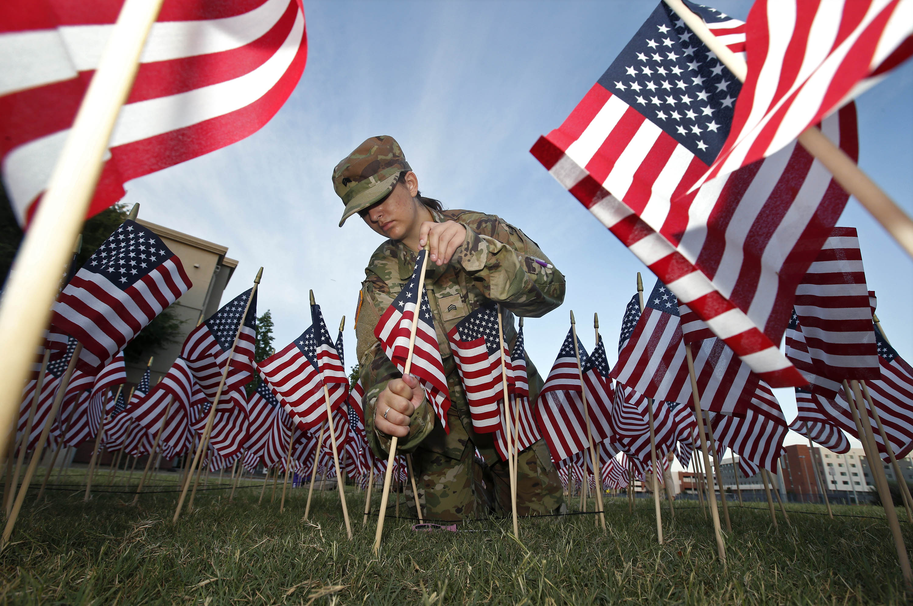 Slideshow: Army ROTC's 9/11 flag-planting event - GCU News