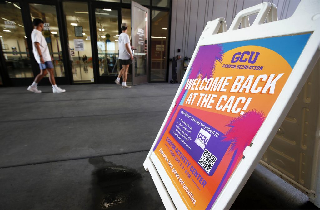 Slideshow: Welcome Back at the CAC - GCU News