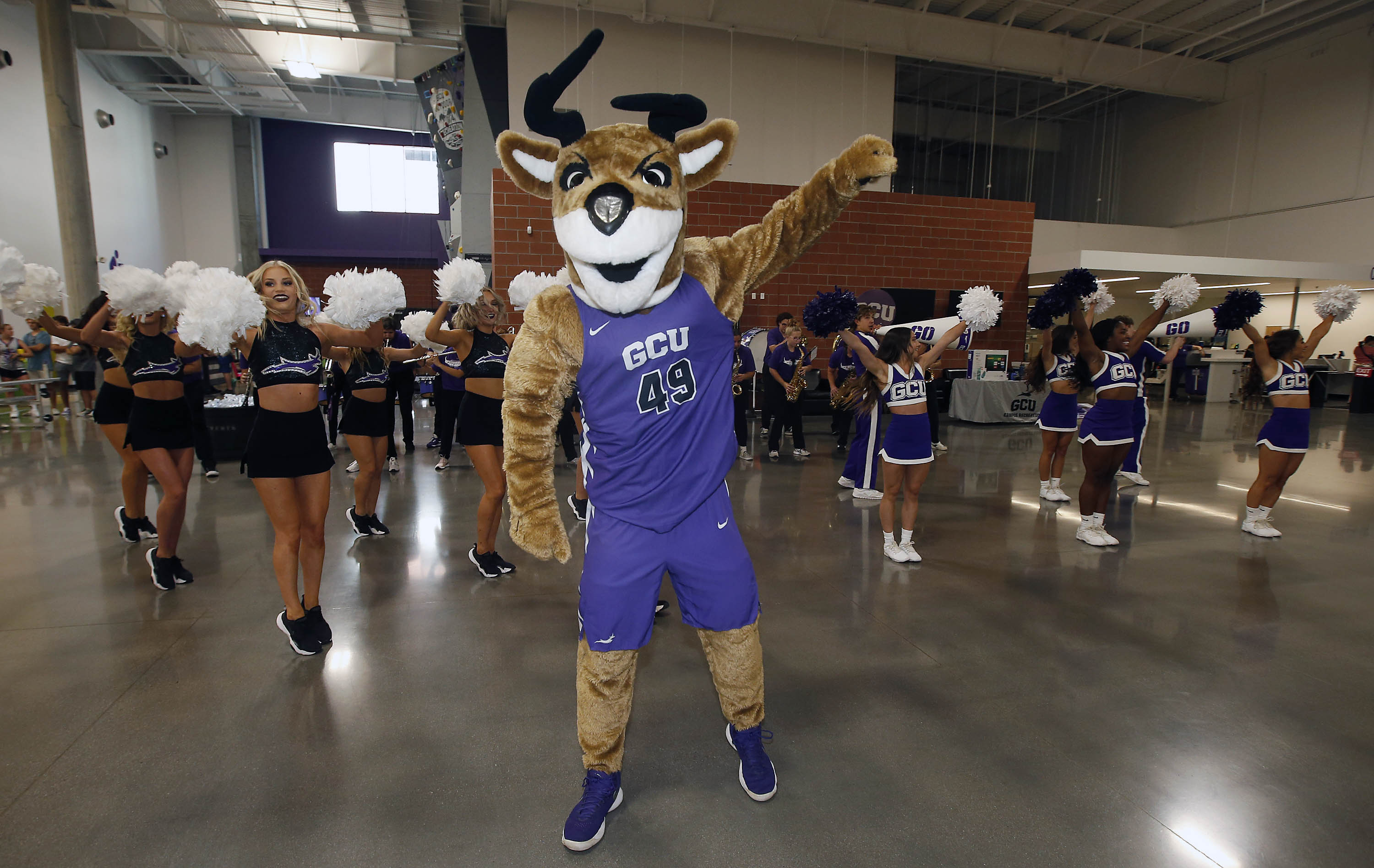 Slideshow: Welcome Back at the CAC - GCU News