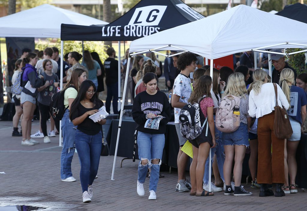 Slideshow: Missions Fair - GCU News