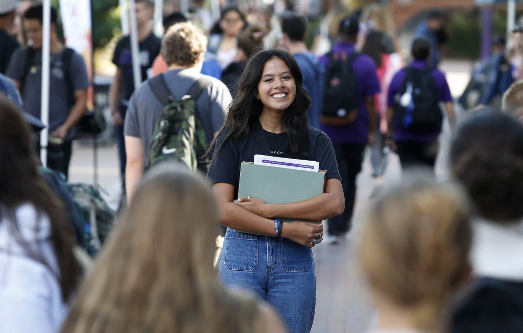 Slideshow: Missions Fair - GCU News