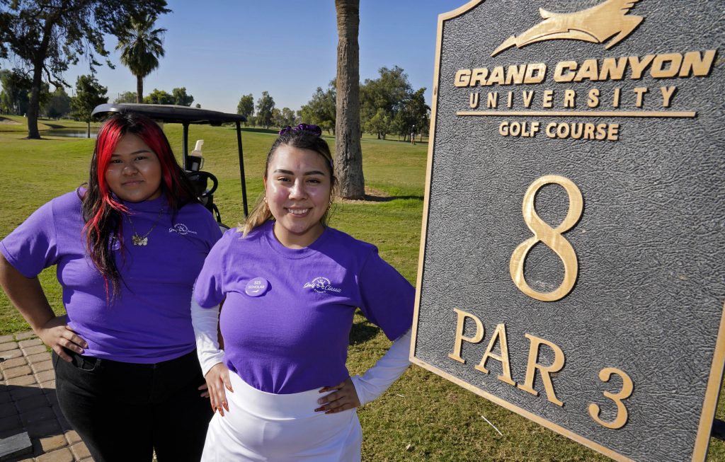 Slideshow: Students Inspiring Students Golf Classic - GCU News