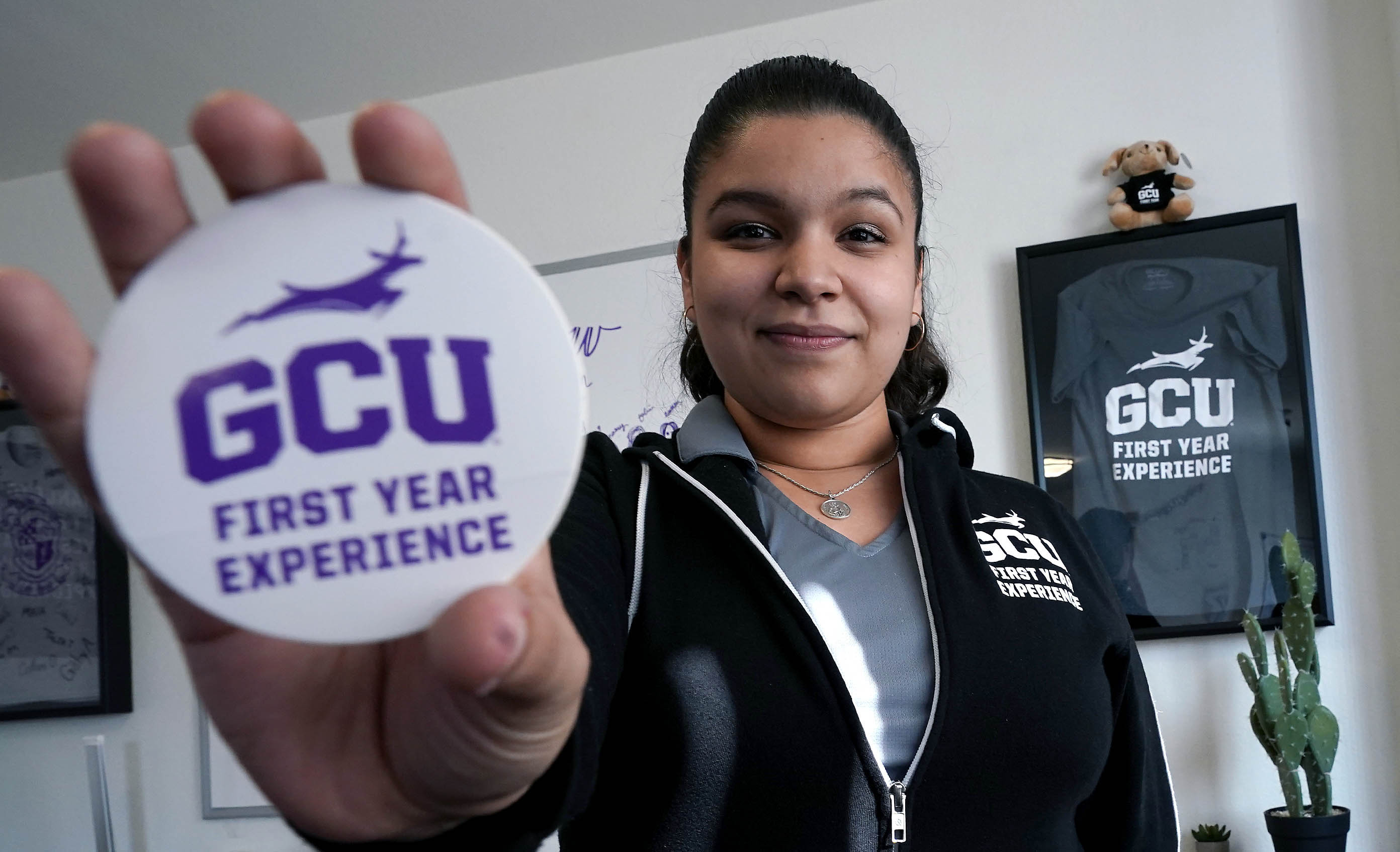 GCU program helps new students find guiding lights - GCU News