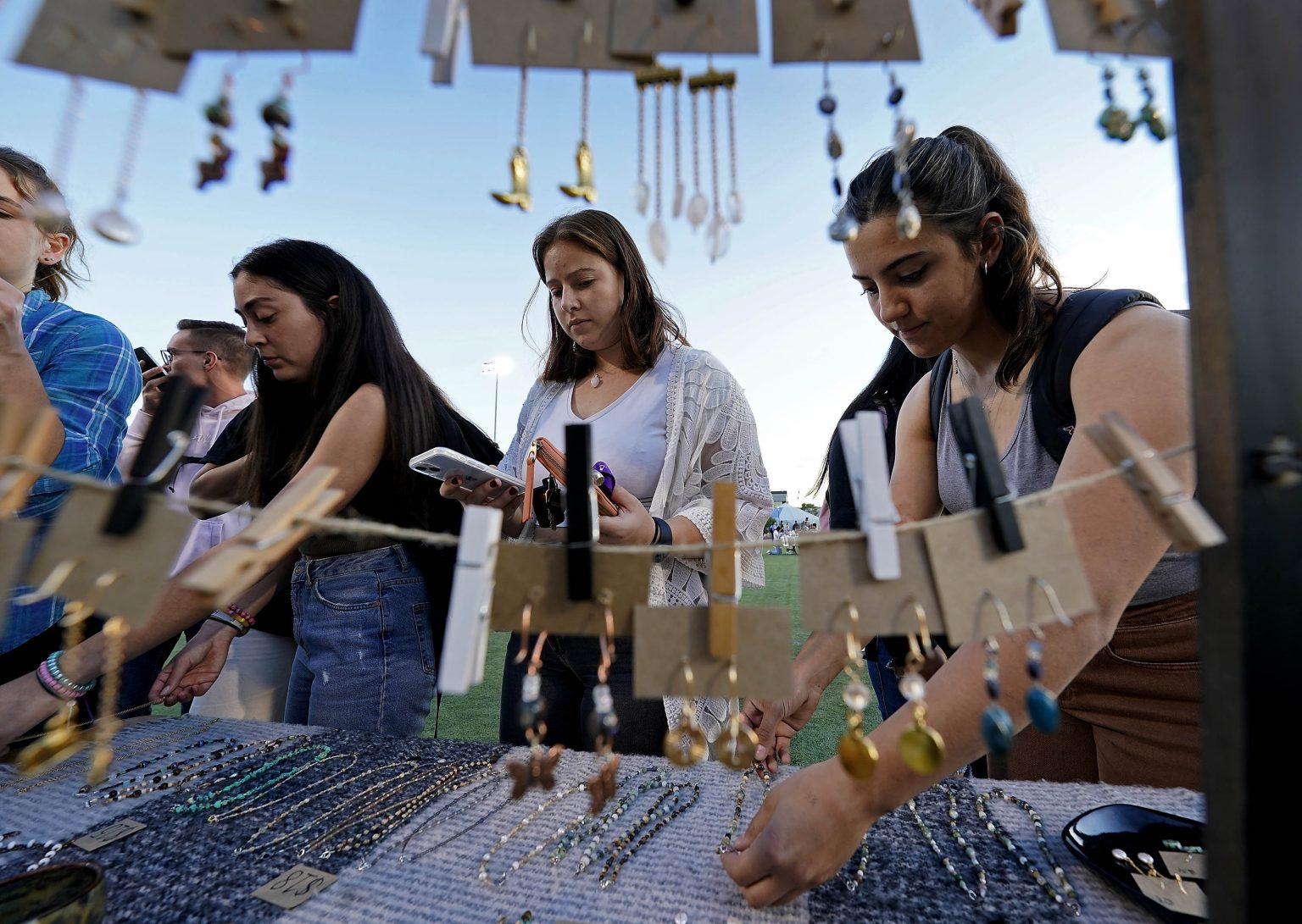 Slideshow: Student Market - GCU News