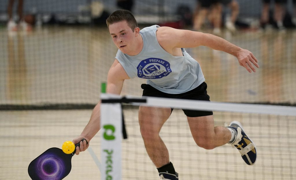 Slideshow: Intramural sports - GCU News