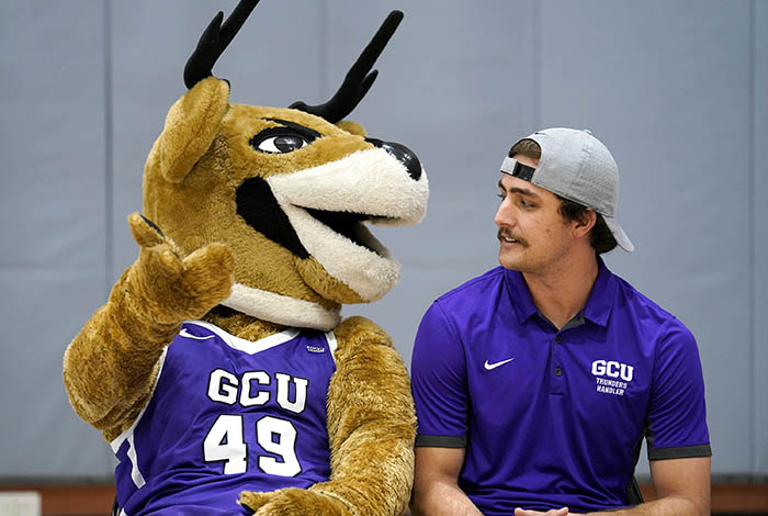 Magazine talking points include Thunder interview - GCU News