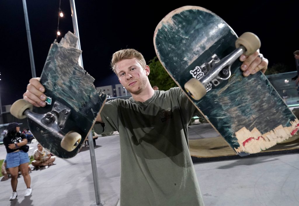 Slideshow: 'Ride or Die' skateboard competition - GCU News