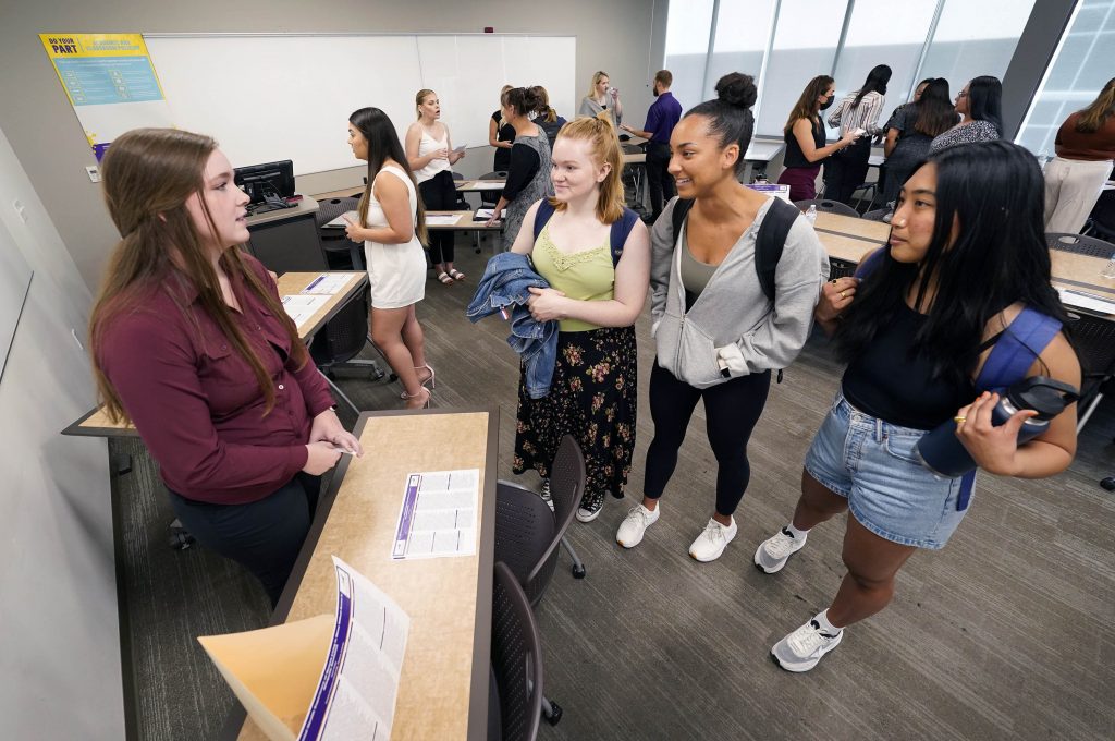 Slideshow: CHSS Senior Showcase 2022 - GCU News