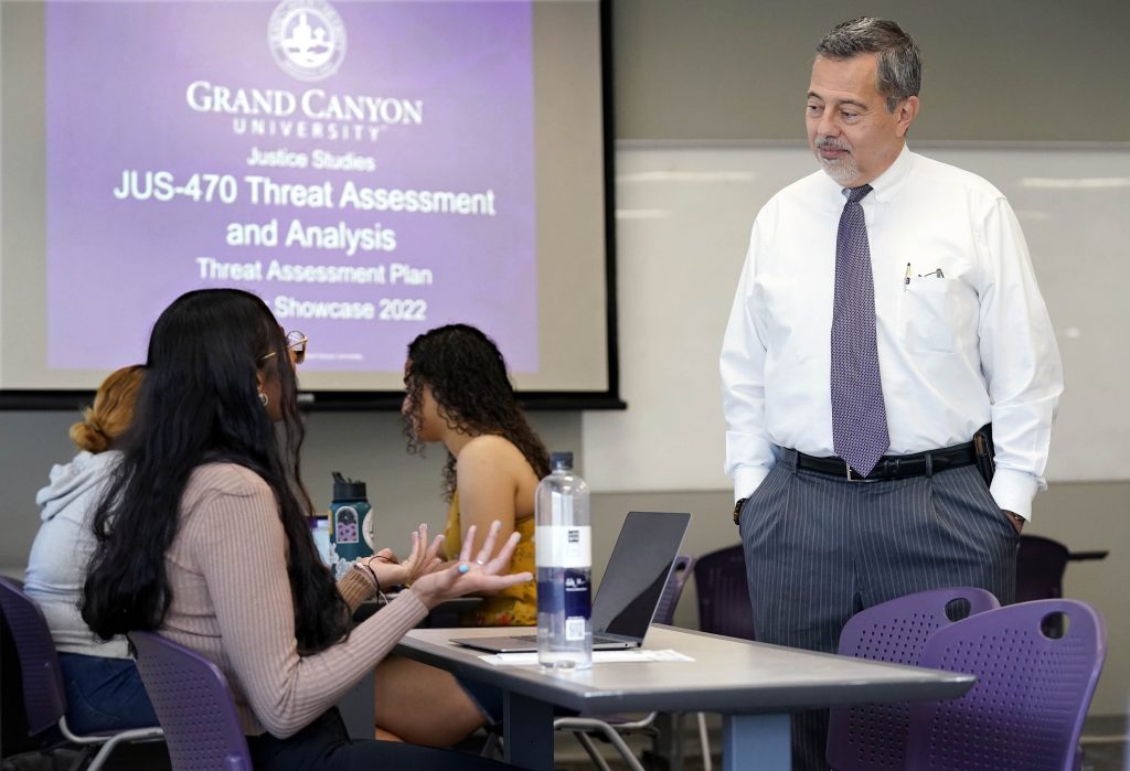 Slideshow: CHSS Senior Showcase 2022 - GCU News