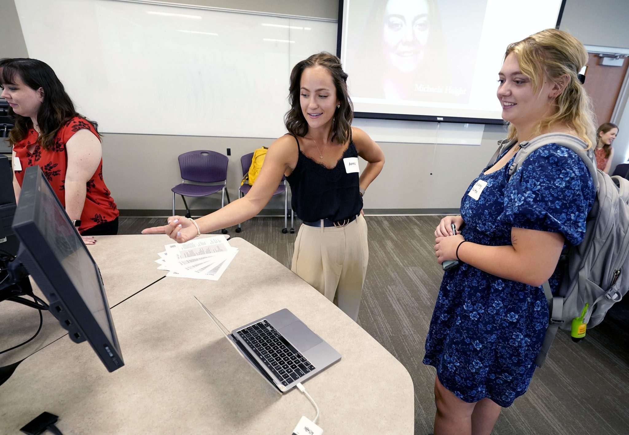 Slideshow: CHSS Senior Showcase 2022 - GCU News