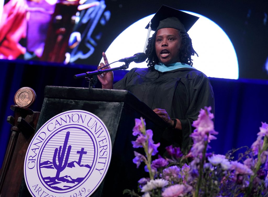Slideshow: Spring Commencement, Wednesday afternoon ceremony - GCU News