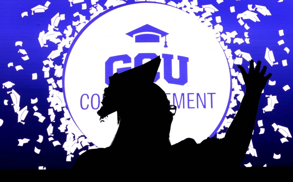 Slideshow: Spring Commencement, Wednesday morning ceremony - GCU News