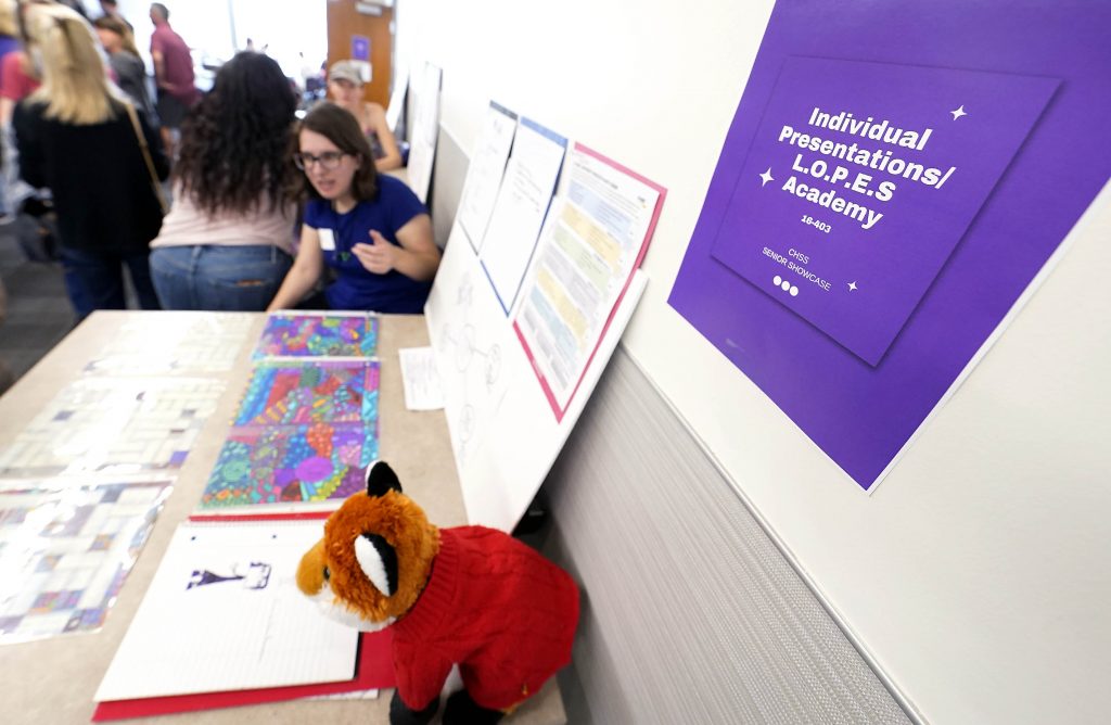 Slideshow: CHSS Senior Showcase 2022 - GCU News