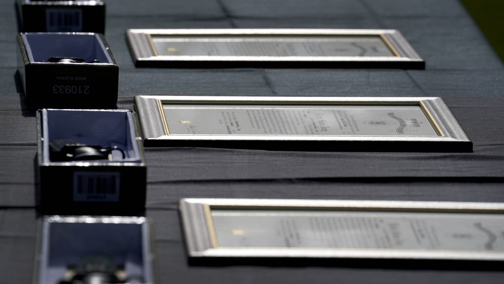 Slideshow: Army ROTC Commissioning Ceremony - GCU News