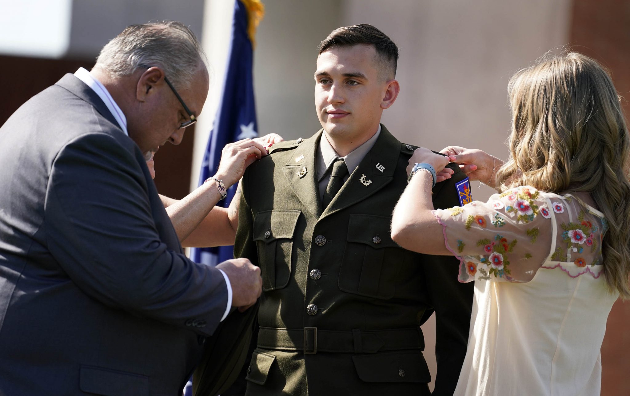 Slideshow: Army ROTC Commissioning Ceremony - GCU News