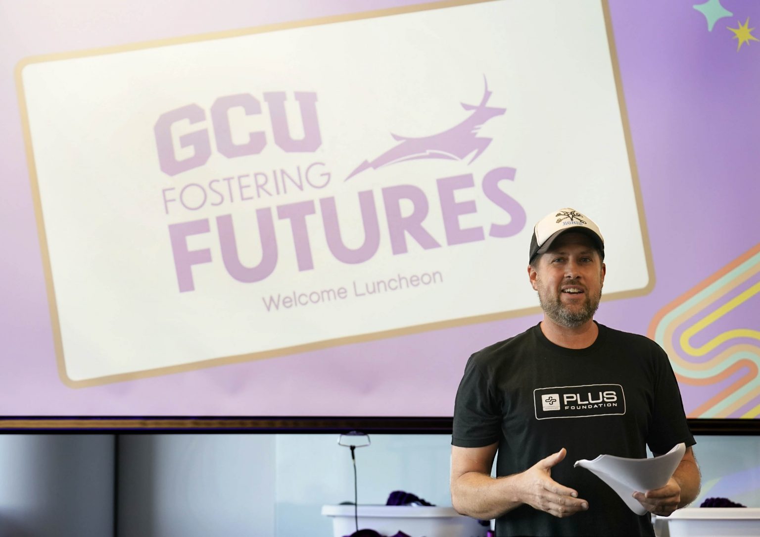 Fostering Futures students move in - GCU News
