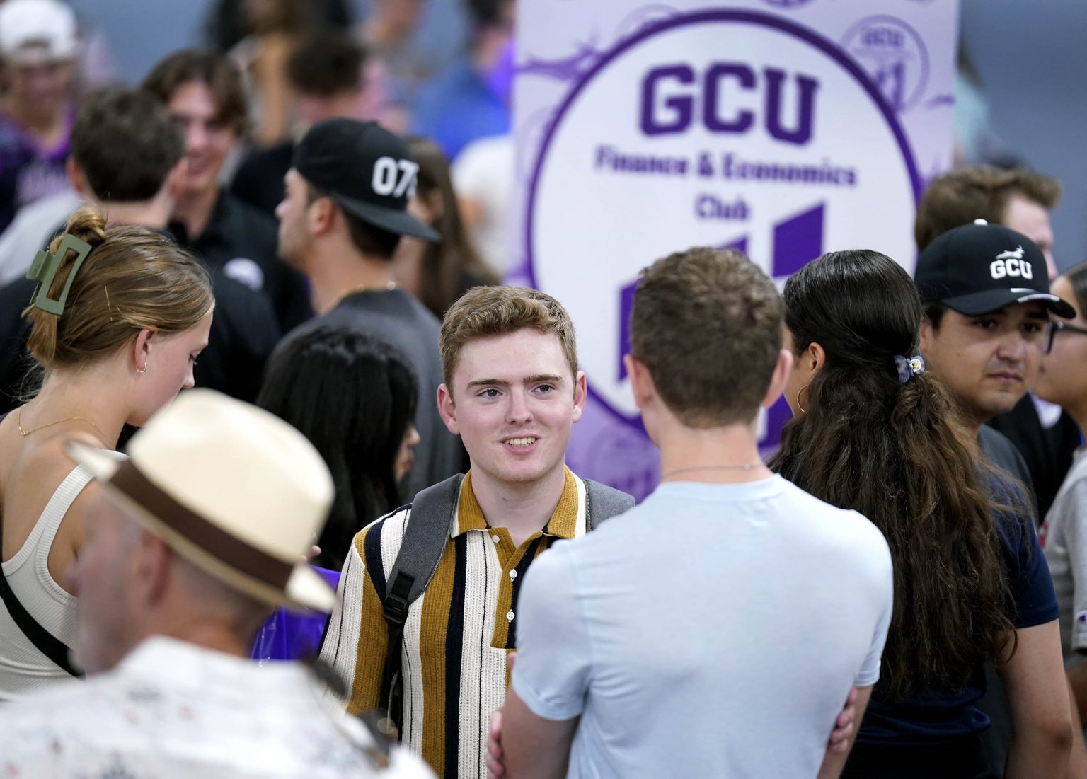 Club and Community Fair - GCU News
