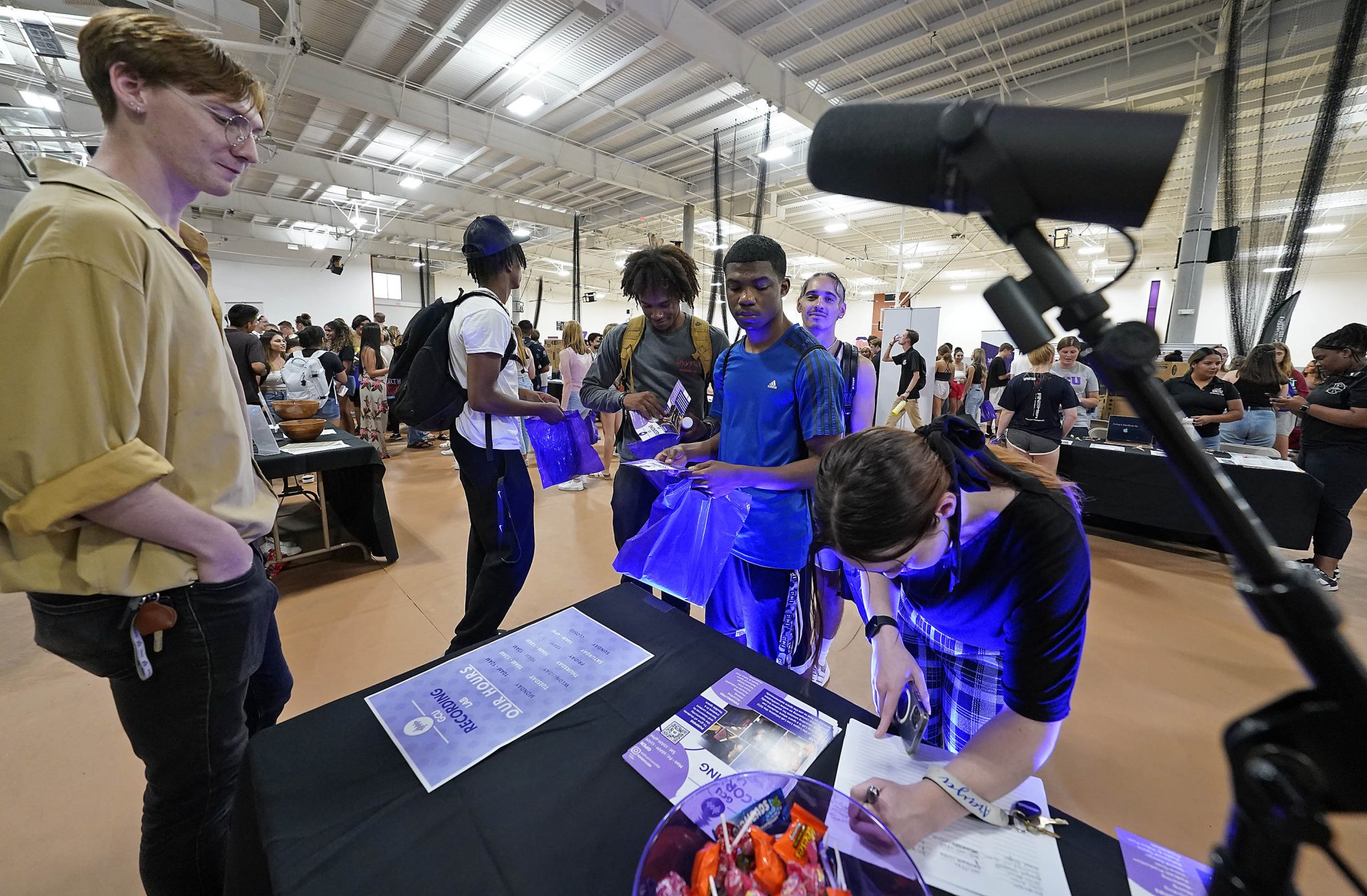 Club and Community Fair - GCU News