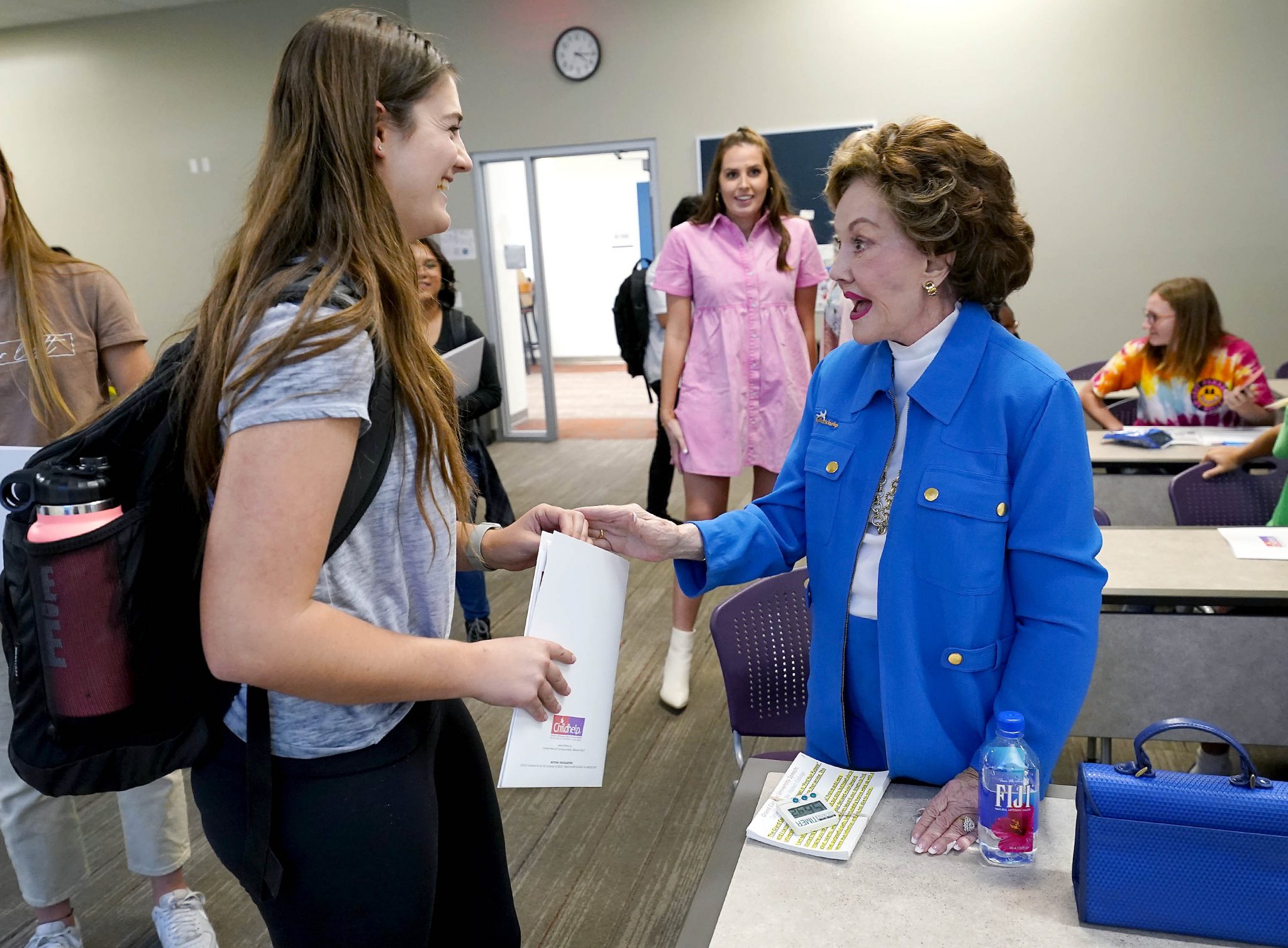 Honors students learn of Childhelp's impact - GCU News