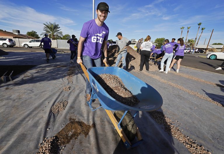 Lopes Go Local - GCU News