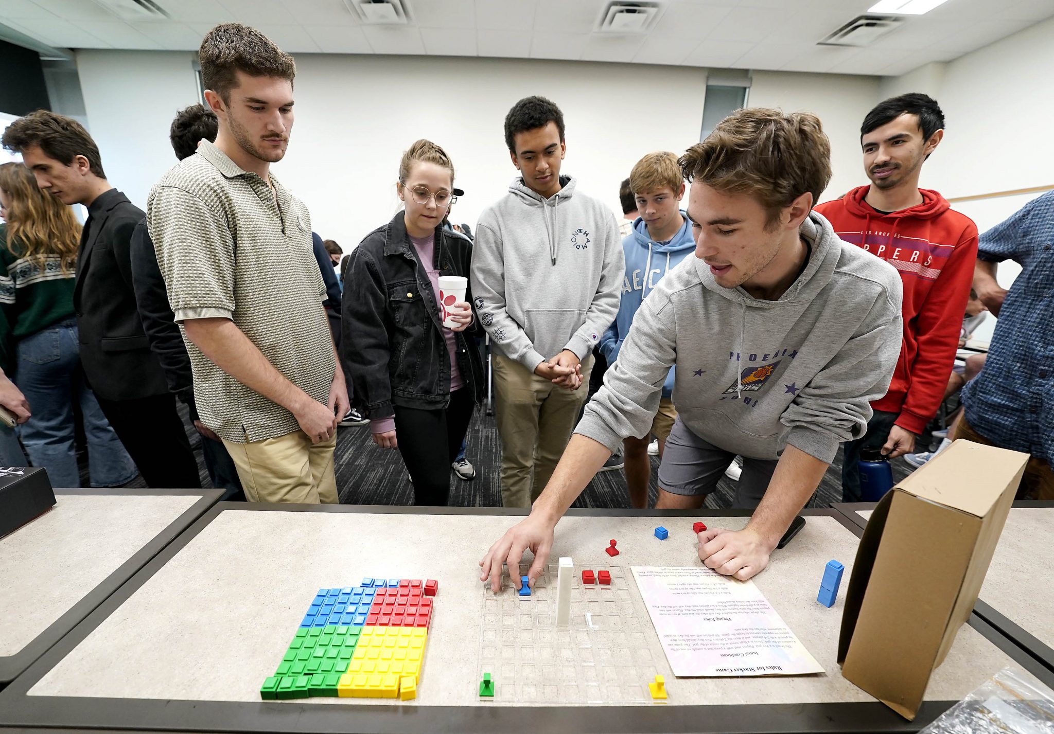 Innovations stack up in new board game class - GCU News