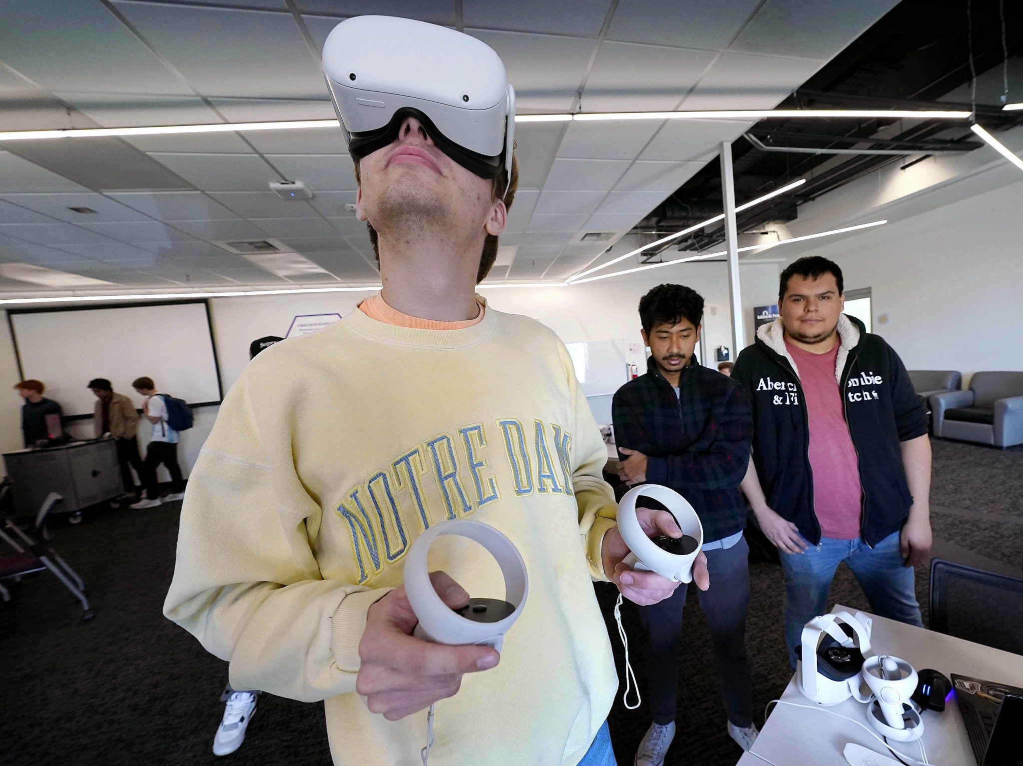 Students' VR projects mix Bible, campus life - GCU News