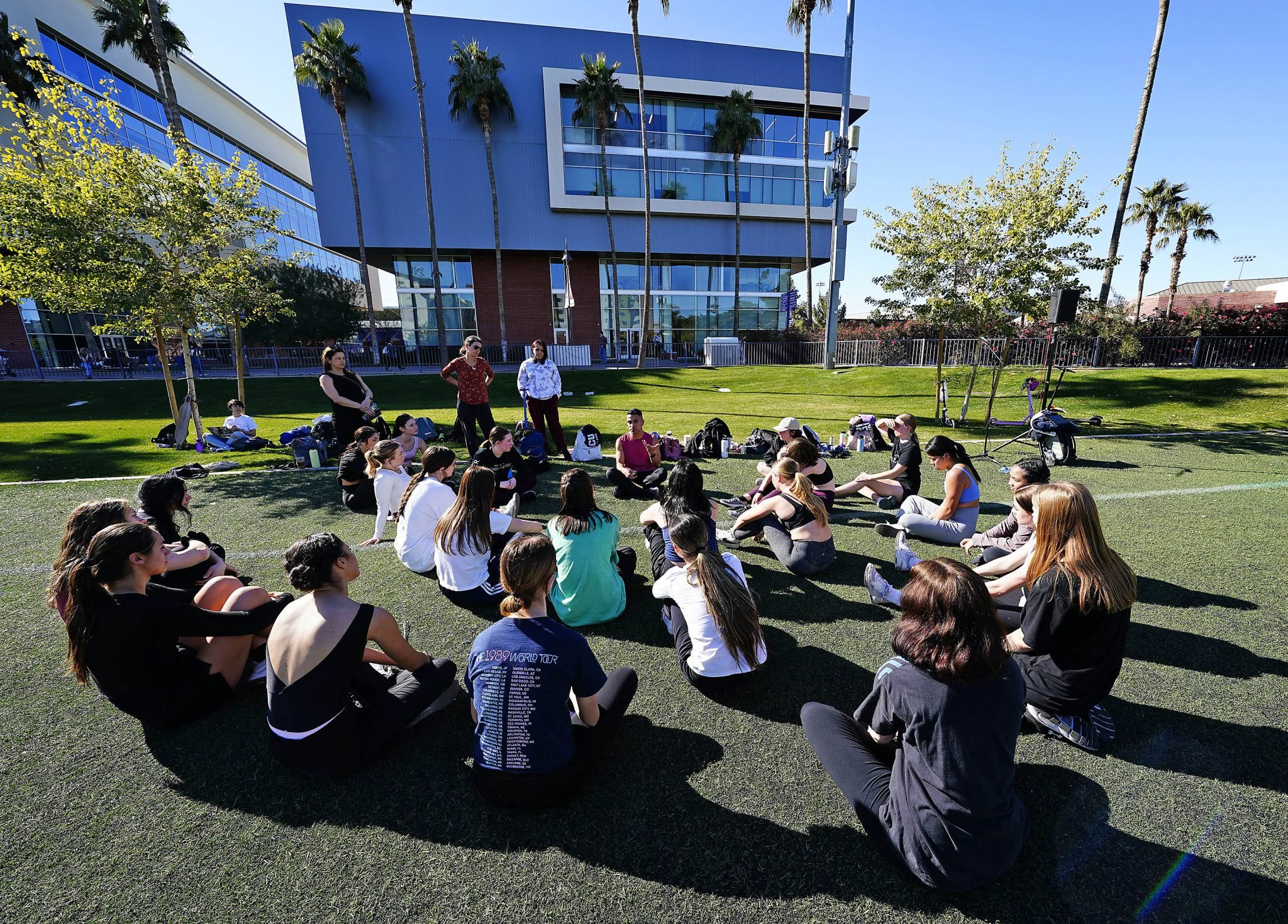 Guest choreographer Joseph Corella - GCU News