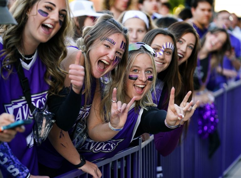 Homecoming Weekend celebrates the past and present - GCU News