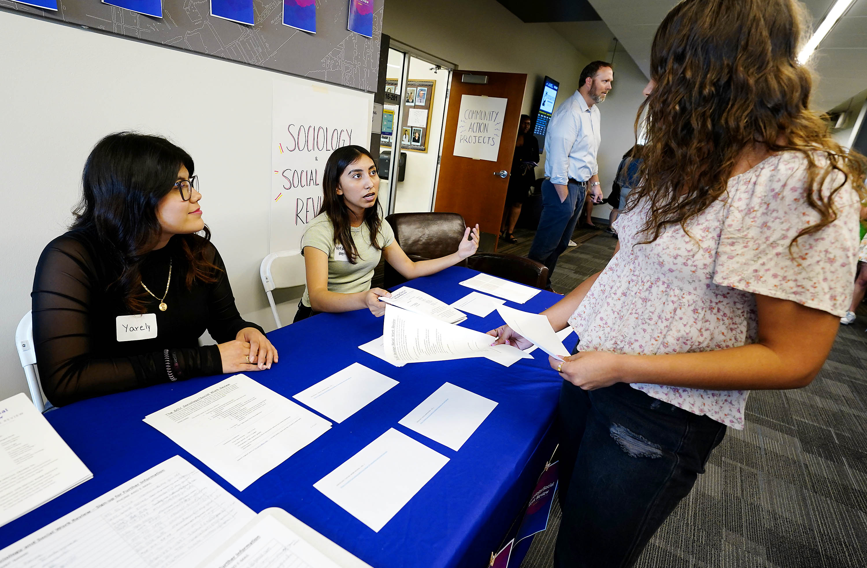 CHSS showcase is a scholarly, deeply personal experience - GCU News
