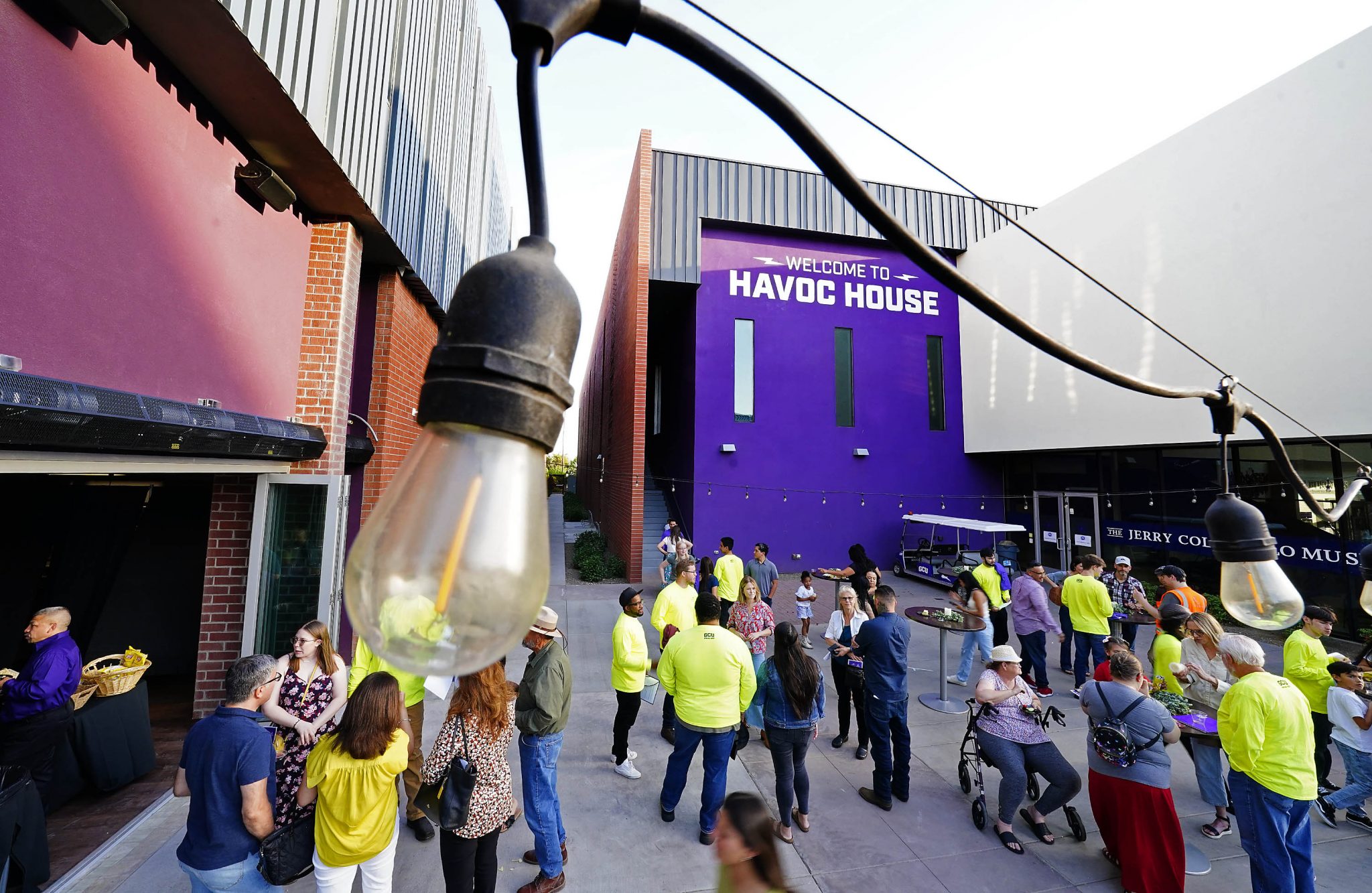 Pre-Apprenticeship for Electricians Night of Celebration 2023 - GCU News