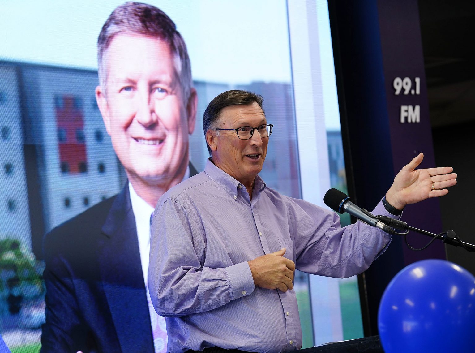 Joe Mildenhall retirement party - GCU News