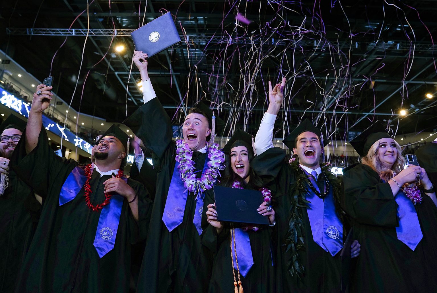 Grand Canyon University celebrates another graduating class of nearly ...