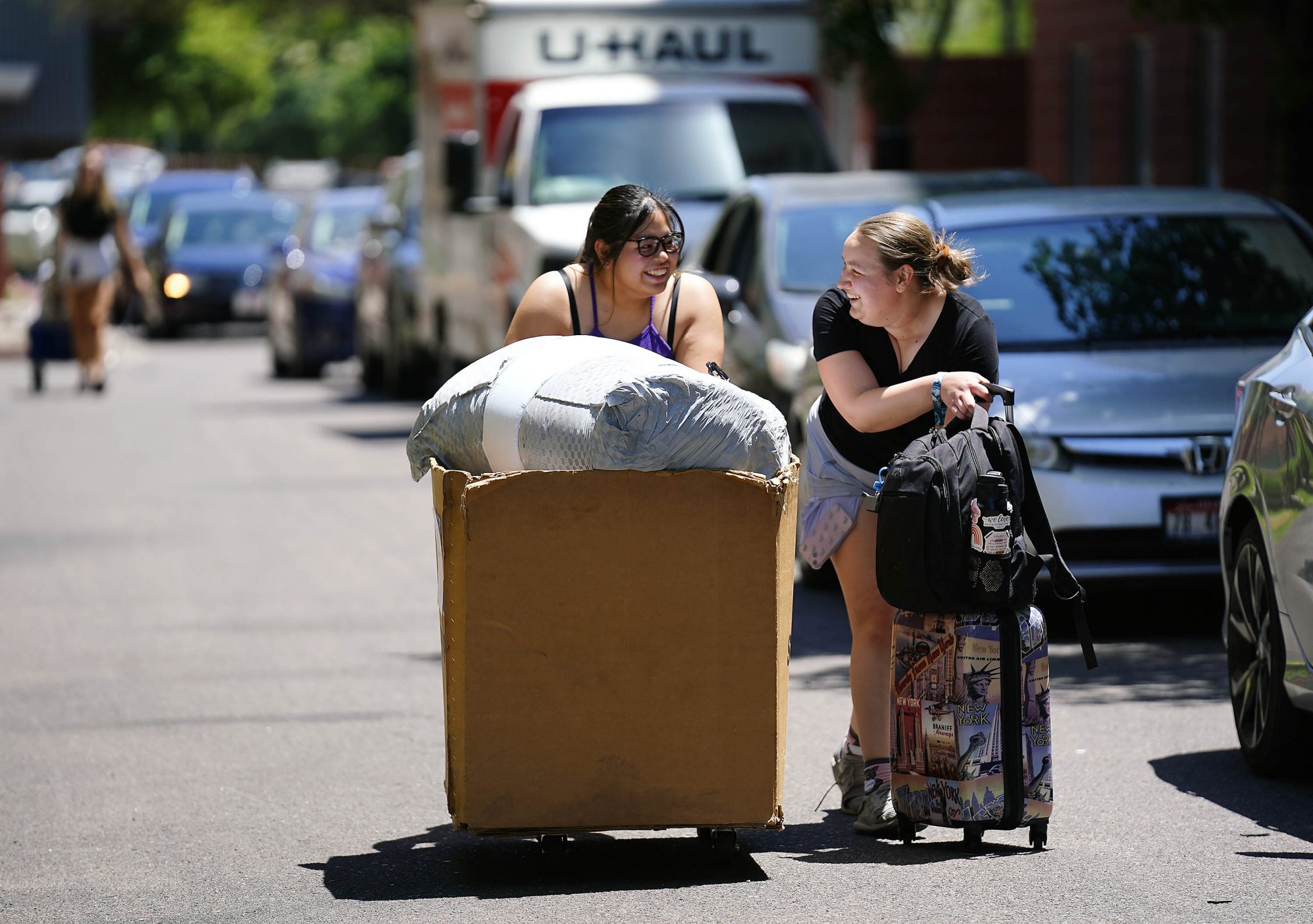 Summer Students Relocation - GCU News
