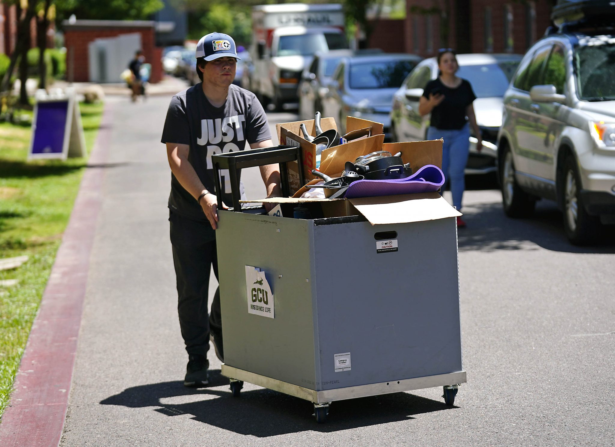Summer Students Relocation - GCU News