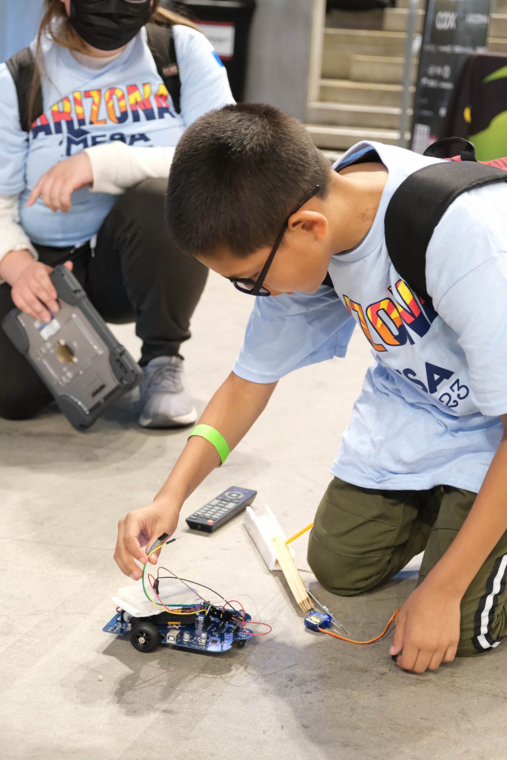 Students launch their interest in STEM at state MESA competition - GCU News