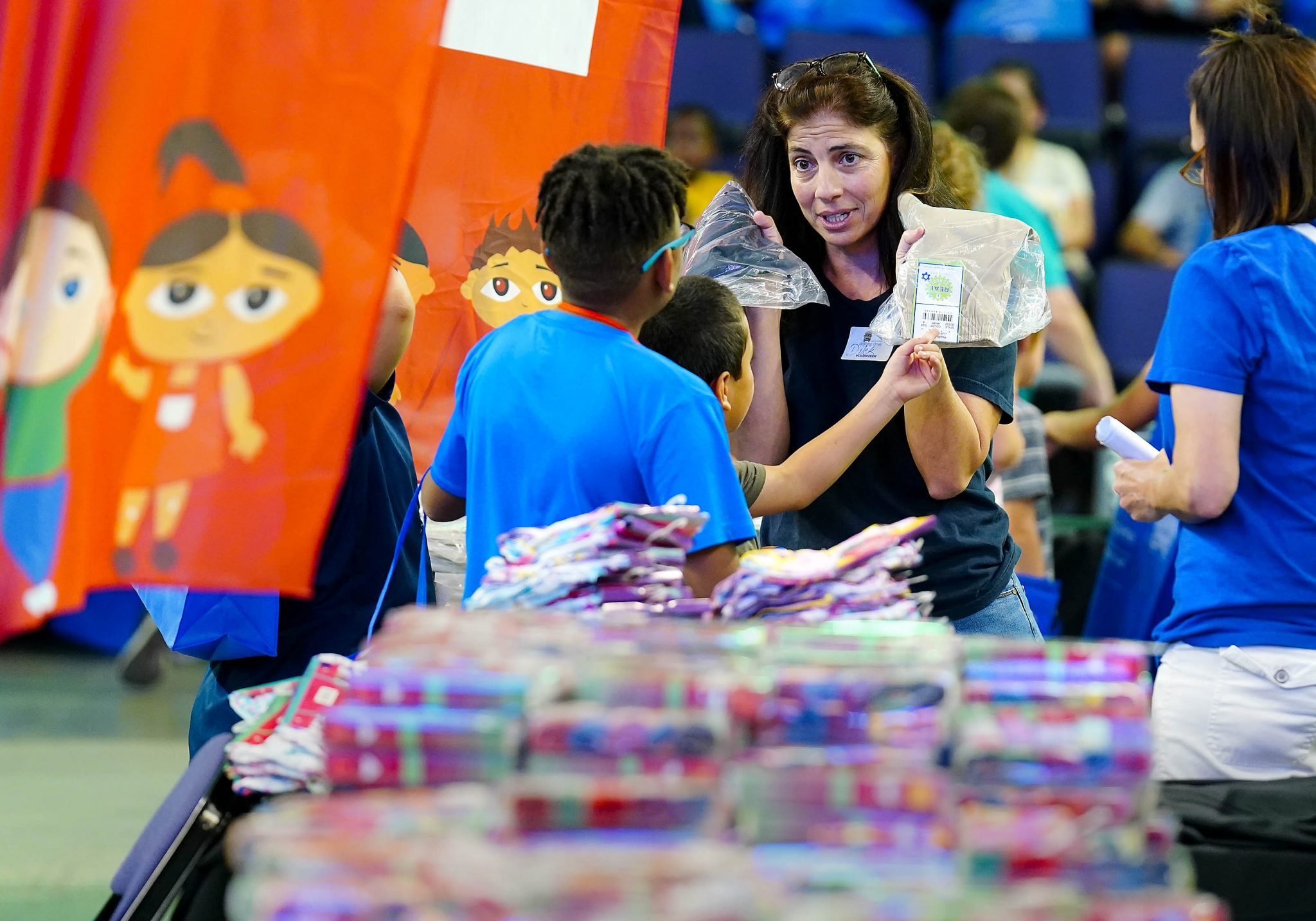 Back-to-School Clothing Drive distribution - GCU News