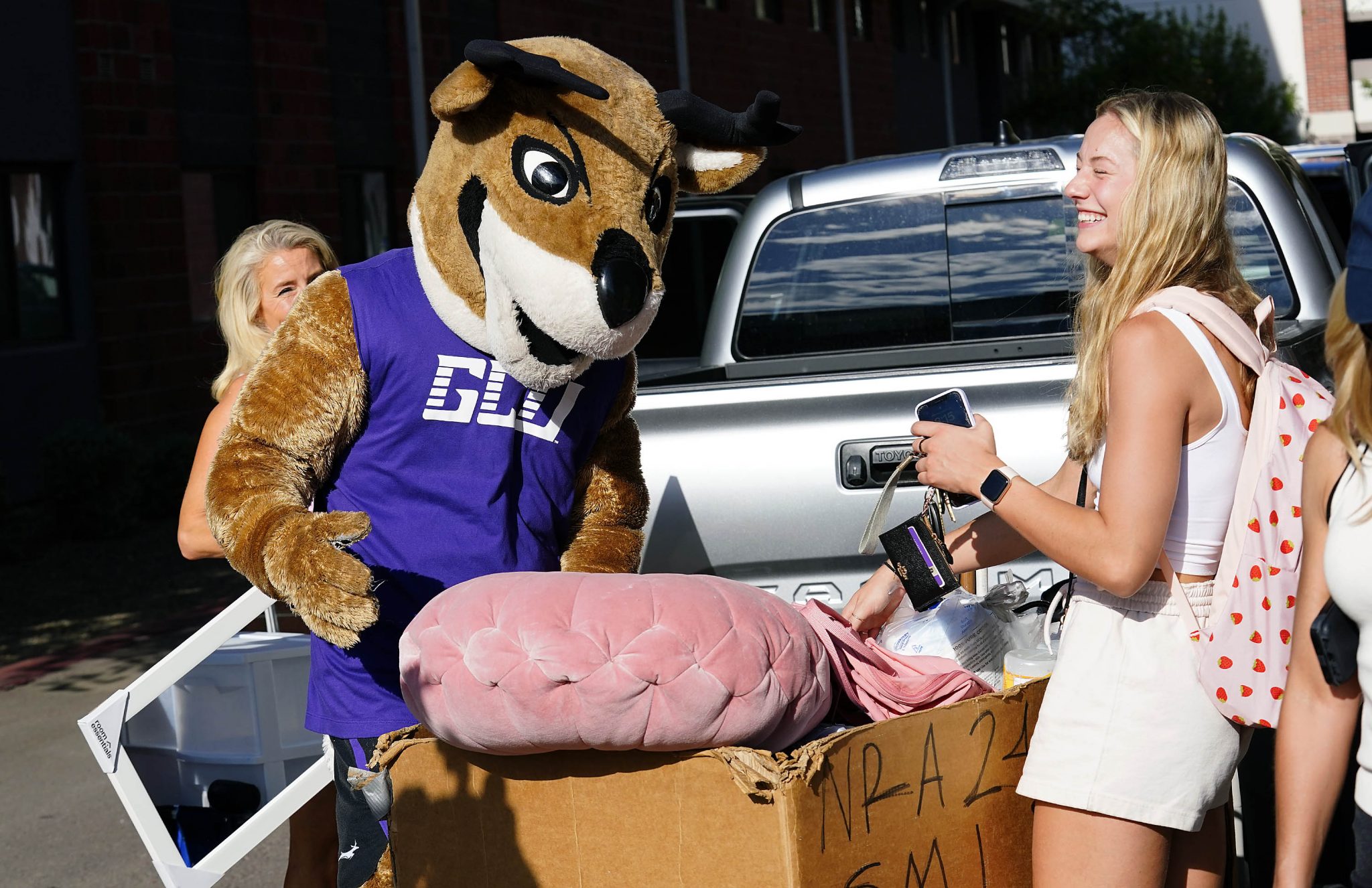 First day of Welcome Week - GCU News