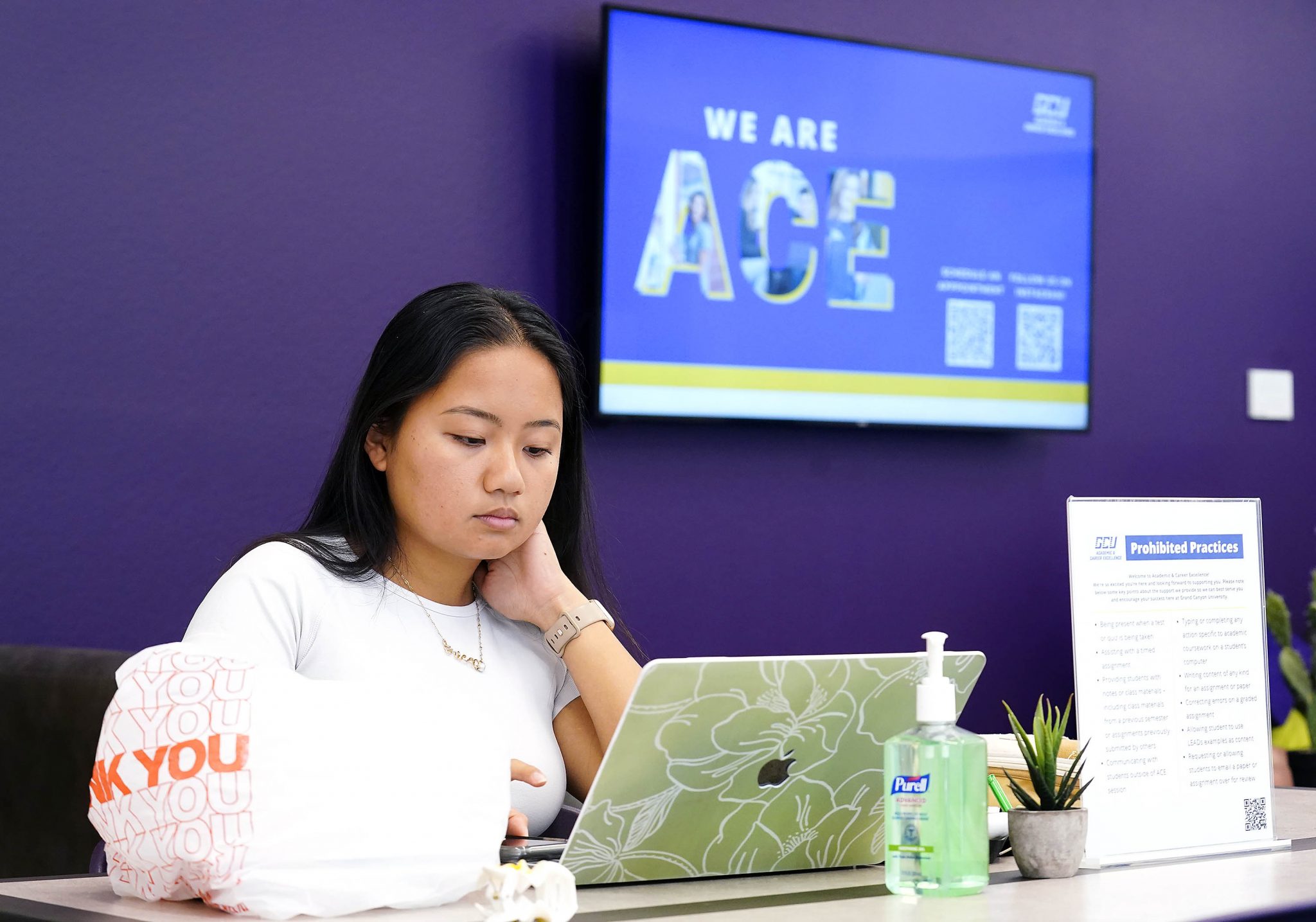 A little study time at the ACE Centers - GCU News