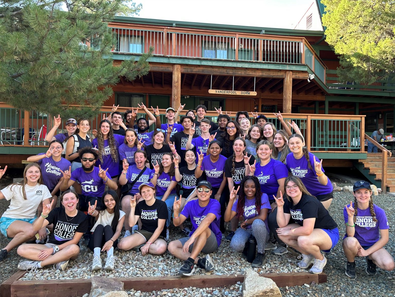 Student leadership retreat kicks off Honors College's 10th anniversary ...