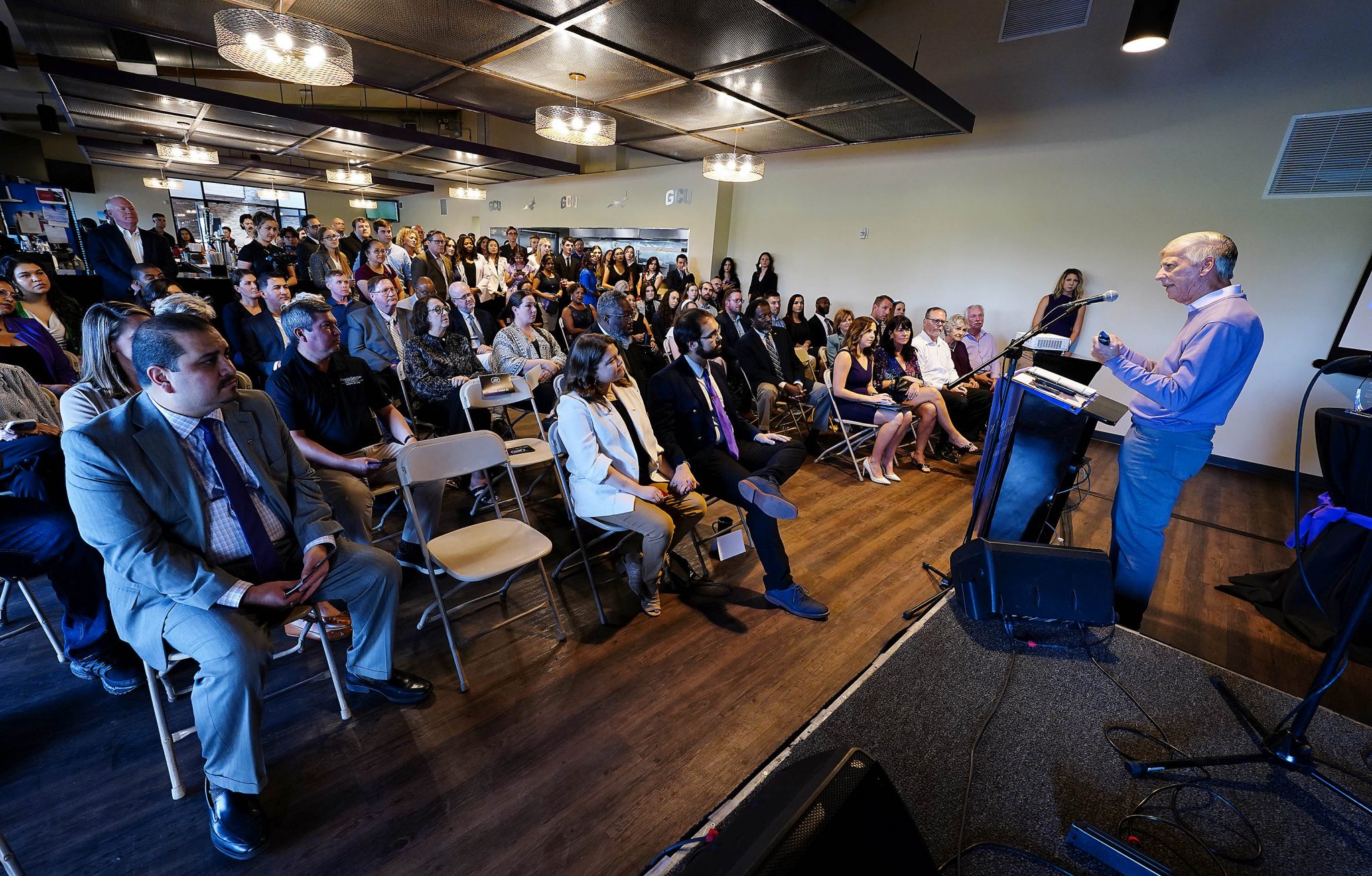 Honors College event celebrates supporters, alumni, decade of growth ...