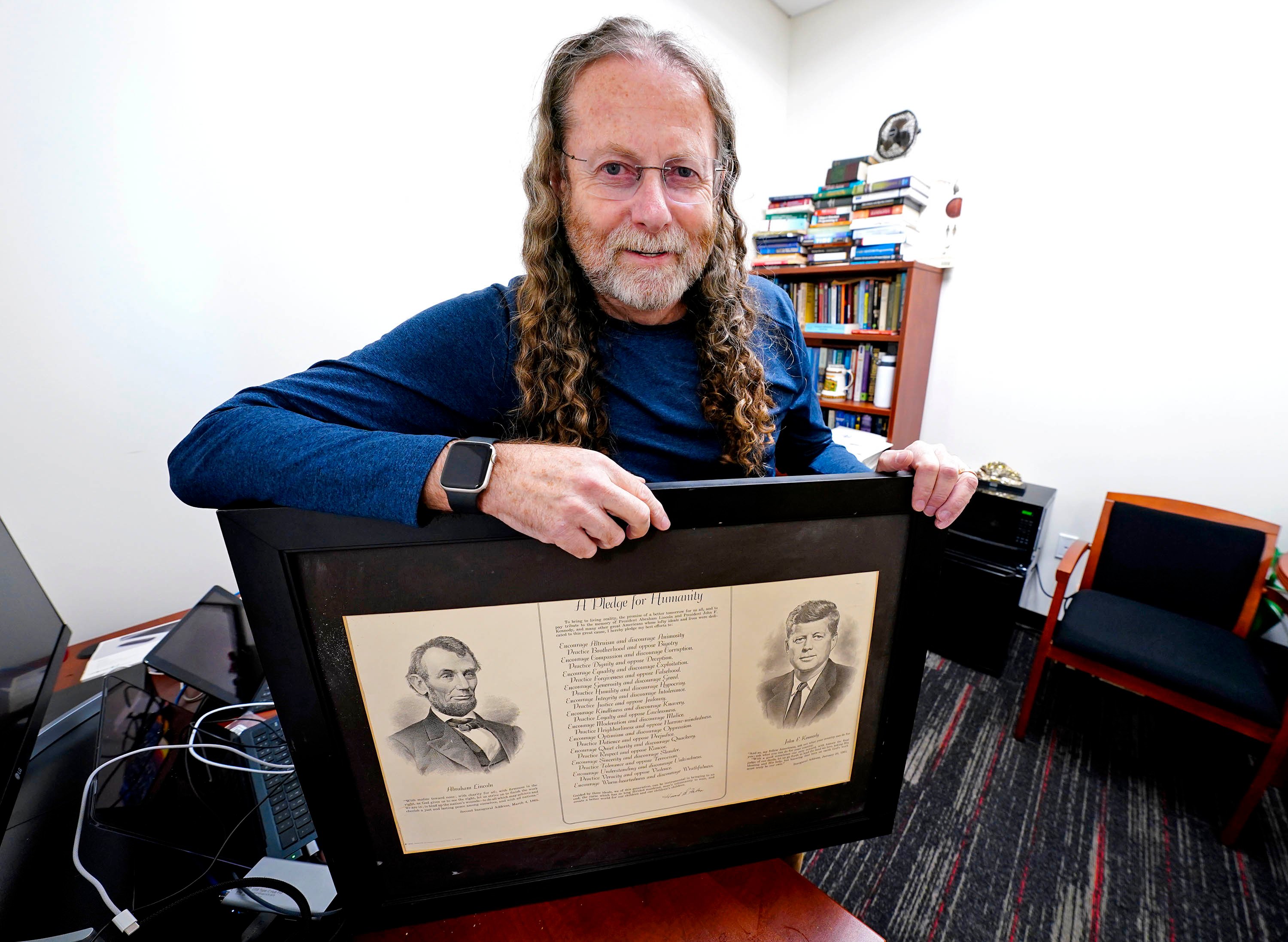 Jewish professor at Christian university embraces kindness of community ...