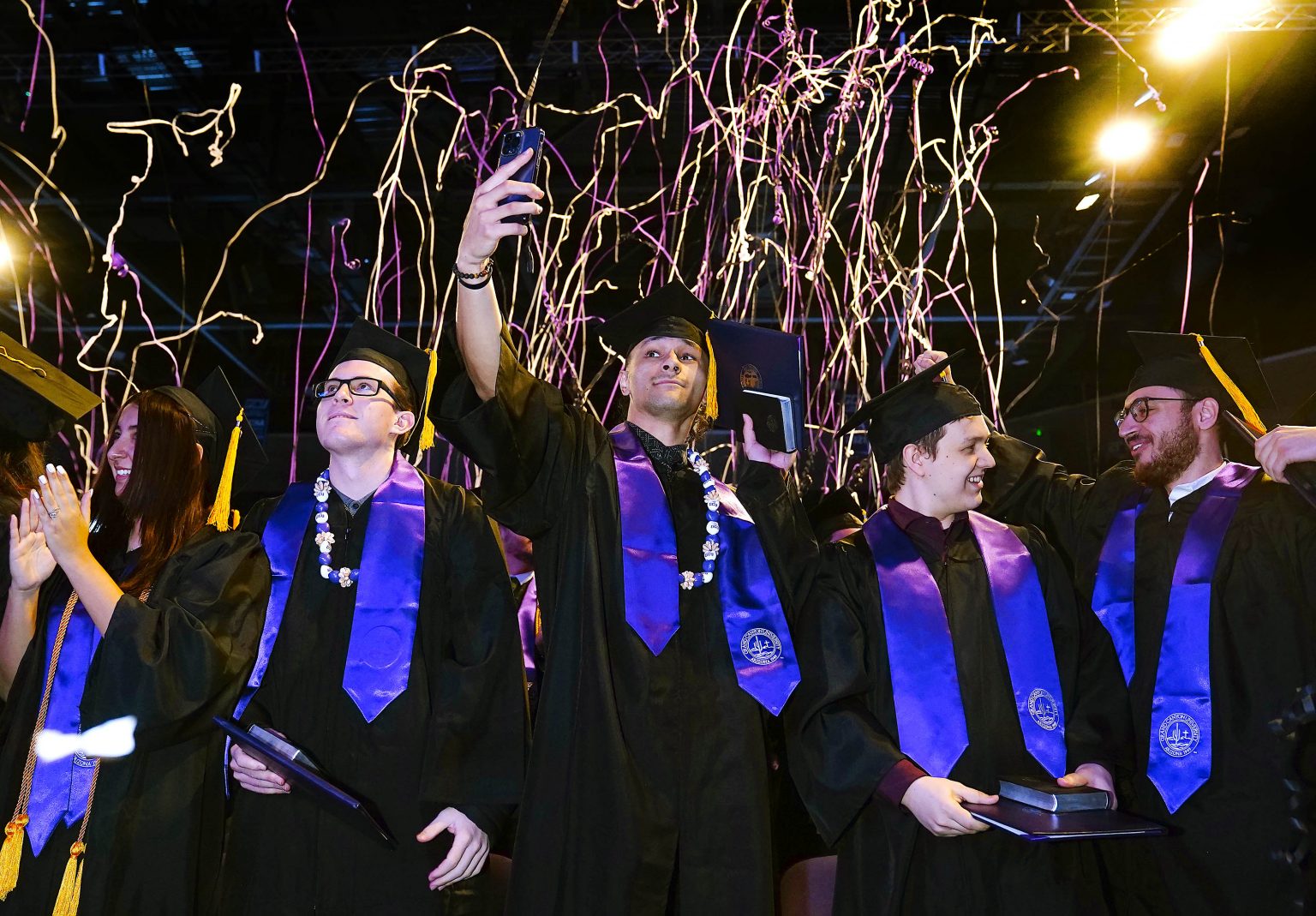 Winter 2023 Commencement, 9 a.m. ceremony - GCU News