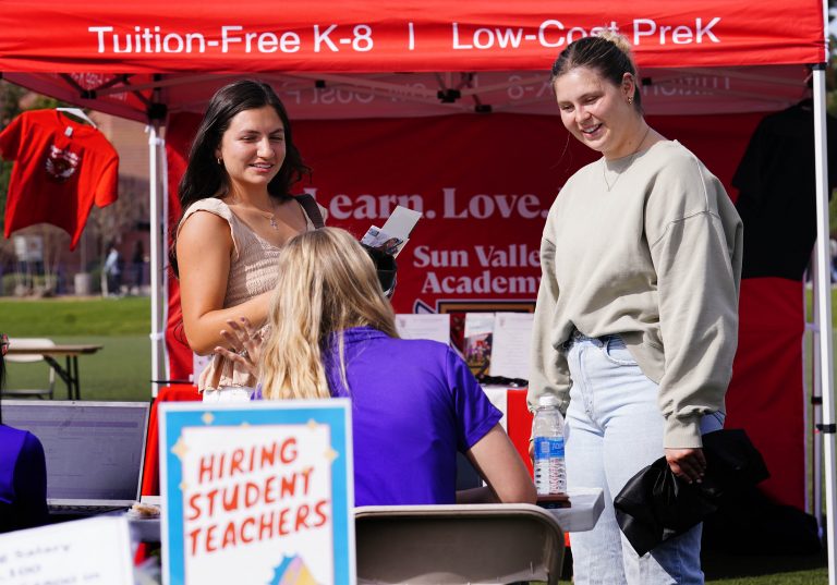 Students hear from pros during Lopes Teach Up Week - GCU News