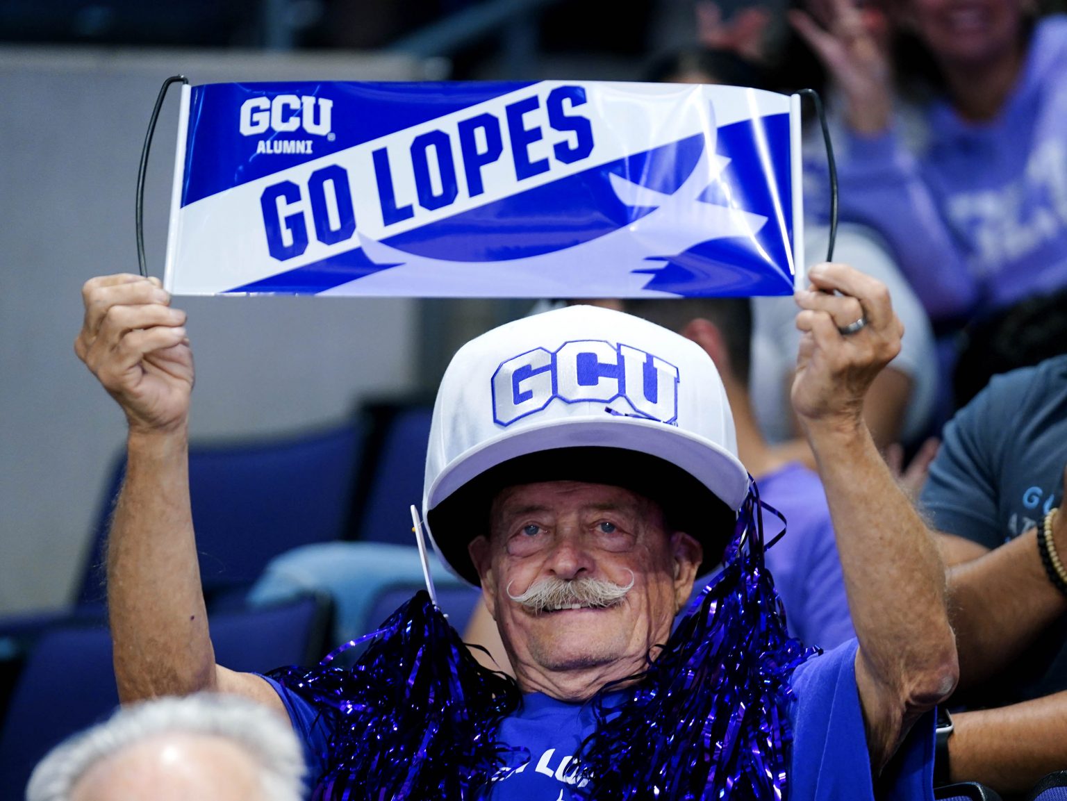 Lopes swept up by emotional ups and downs at NCAA watch parties - GCU News