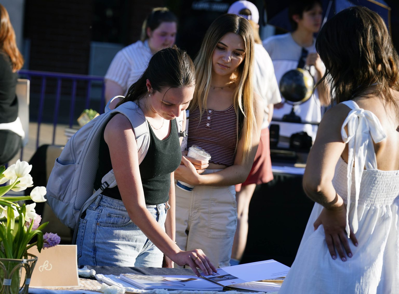 Design students draw on creativity, ingenuity for final projects - GCU News
