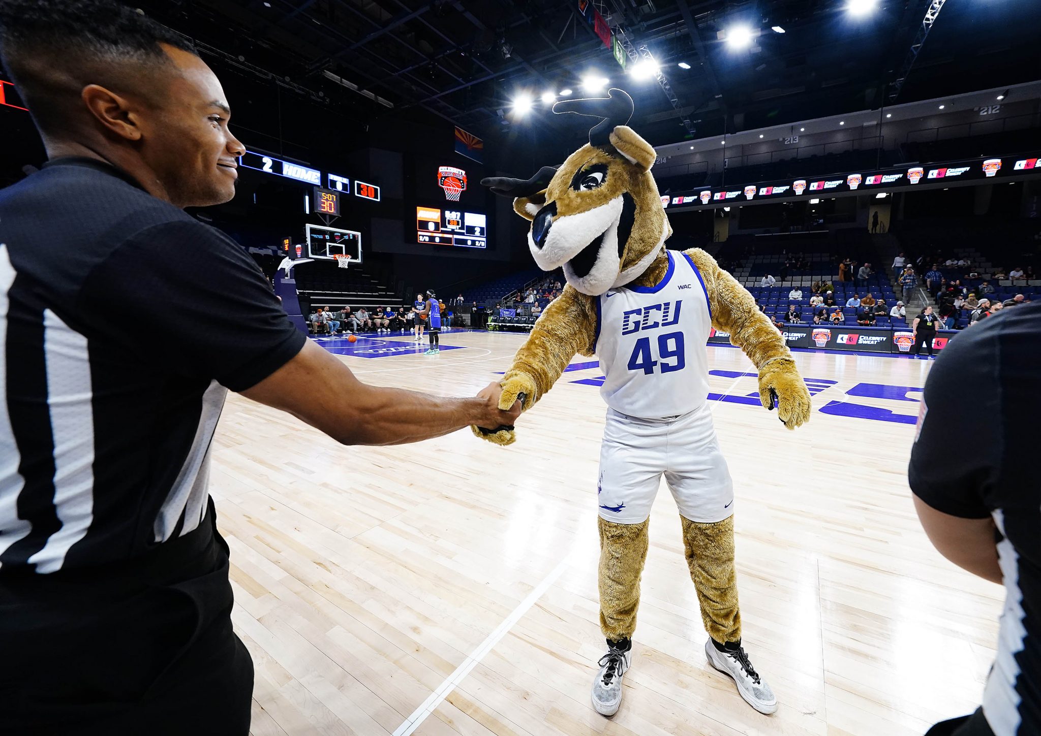 Celebrity Sweat Slam Jam basketball game - GCU News