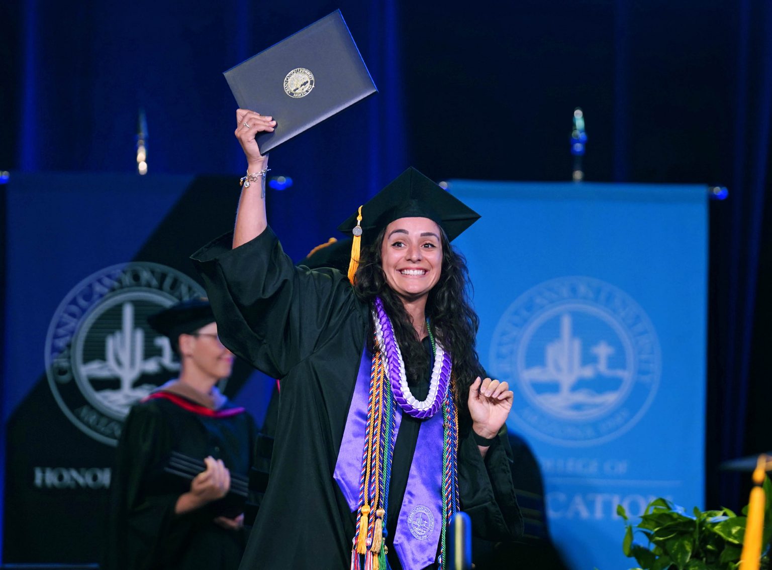 Navy vet, cancer survivor sharpens her 'bloodhound's sense' for tech at ...