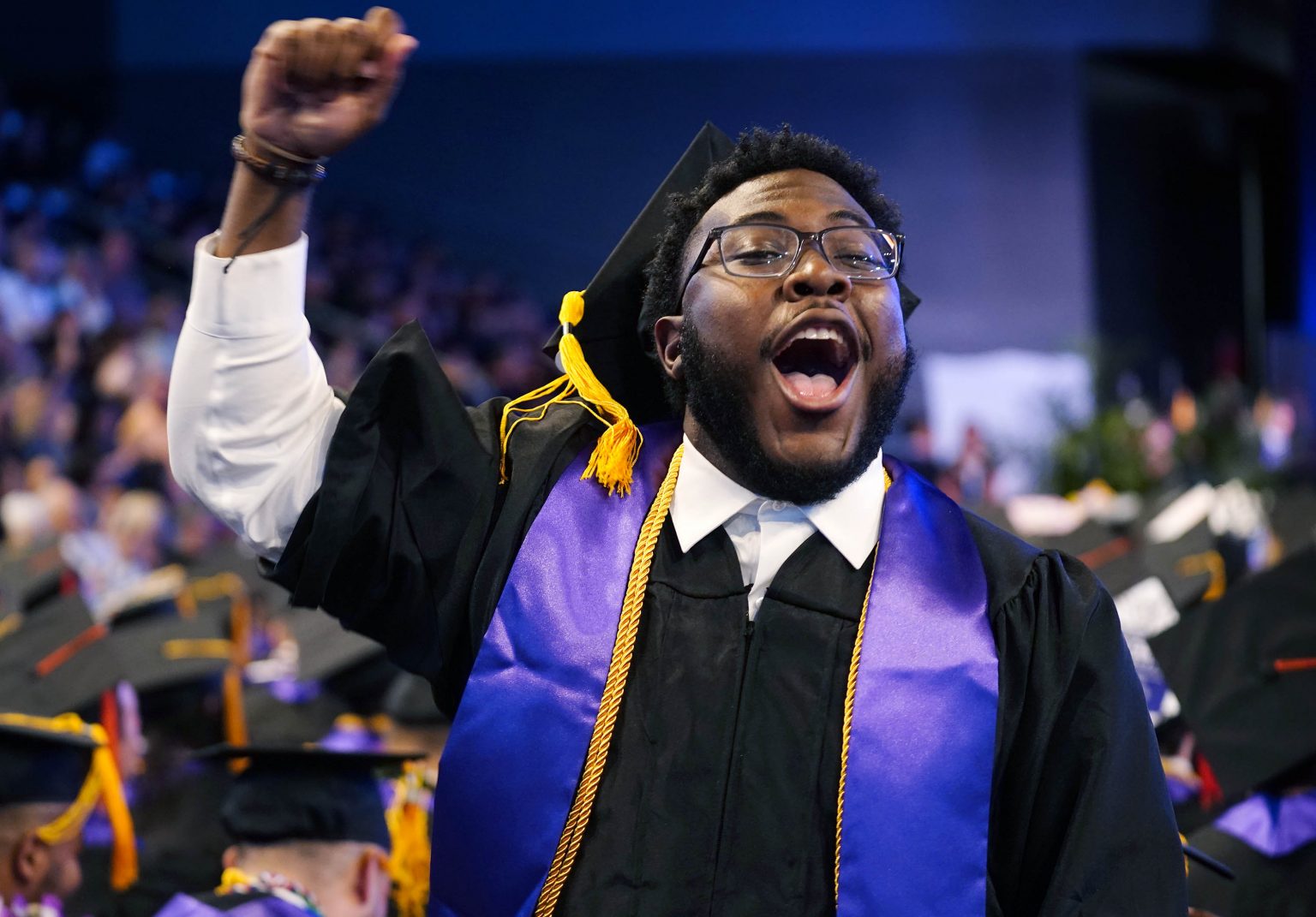 Spring 2024 Commencement (traditional): Friday evening ceremony - GCU News
