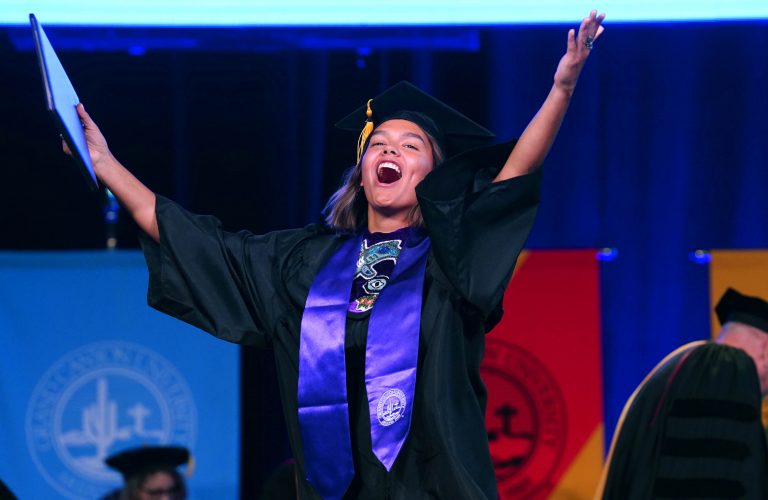 Spring 2024 Commencement (traditional): Friday evening ceremony - GCU News